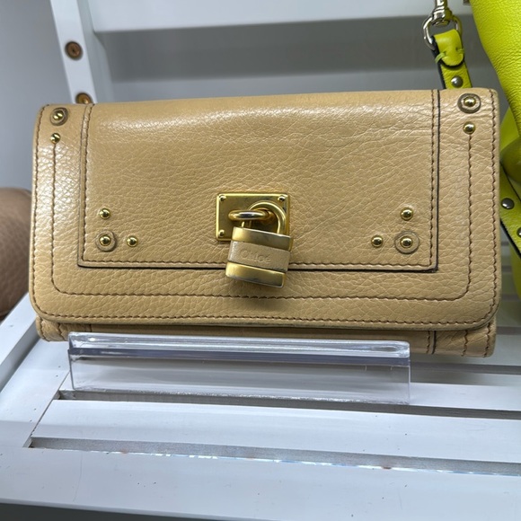 Chloe | Bags | Chloe Paddington Tan Leather Wallet With Lock And Key ...